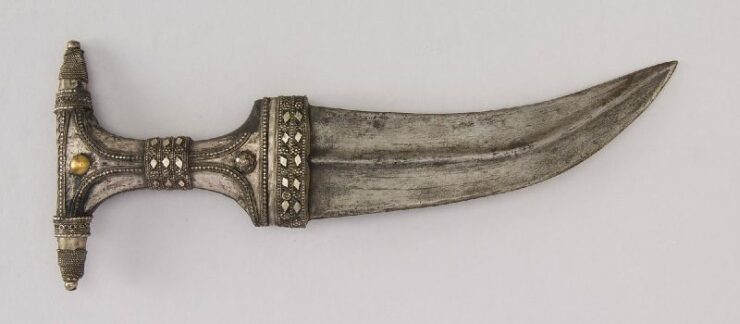 Uncovering the Saif: A Study of the Arabian Sword Legacy