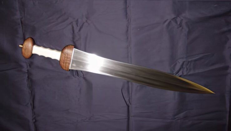 Examining the Dimensions and Design of the Gladius