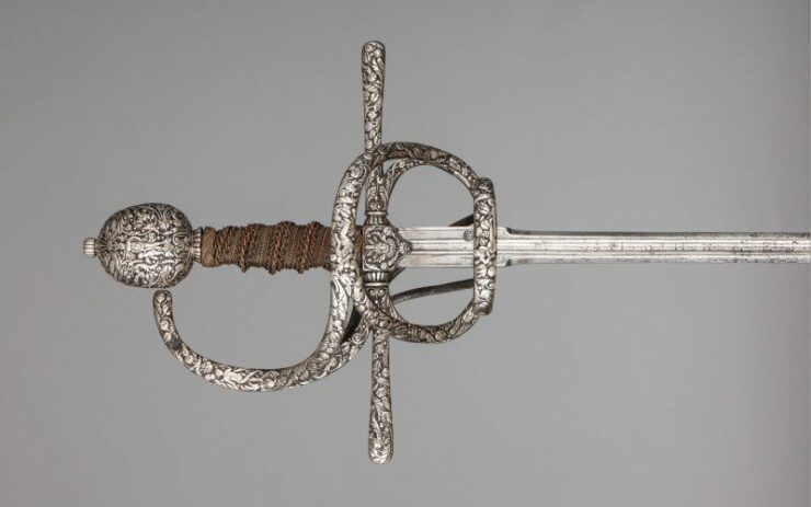 Saber vs Rapier: Design, History, and Combat Style