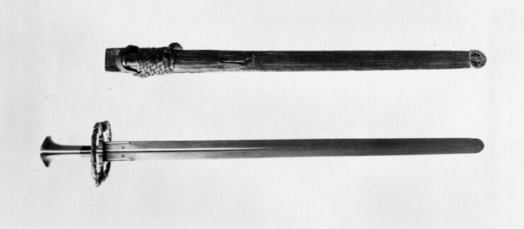 10 Types of Short Swords and Blades: A Comprehensive Guide