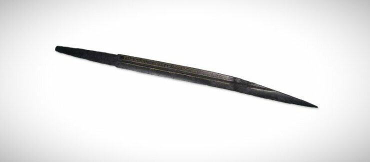 10 Types of Short Swords and Blades: A Comprehensive Guide