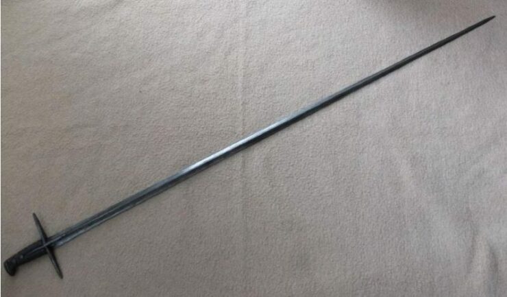 10 Russian Swords Types, Characteristics & History