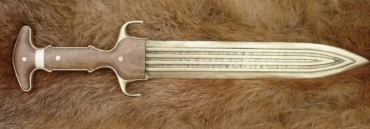 Most Popular Greek Swords and Their Historical Uses