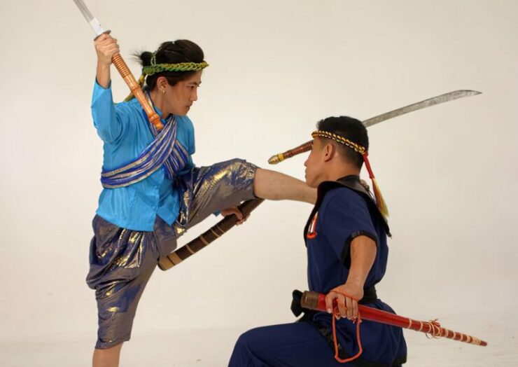 Short Sword Fighting Styles: Mastering Close Combat