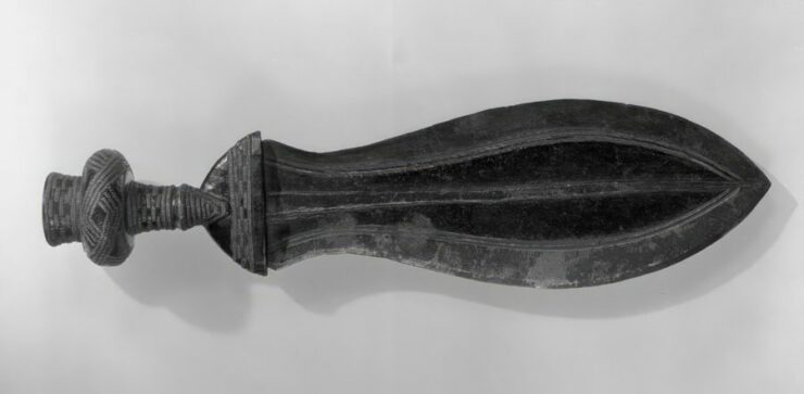 Kuba Ikul: The Leaf-Shaped Peace Sword of Central Africa