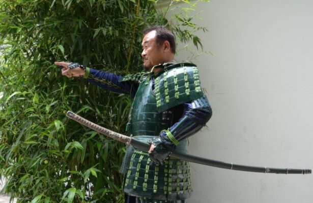 What Are the Japanese Long Swords and How Were They Used?