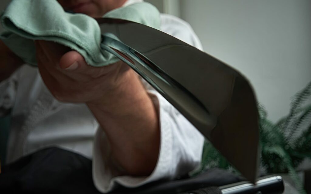 Japanese Sword Stances: 10 Basic Kamae for Beginner Samurais