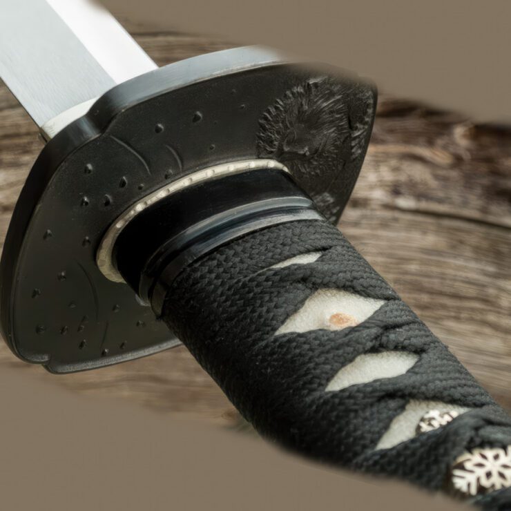 Dragon King Winter Sun Katana Functional Cut