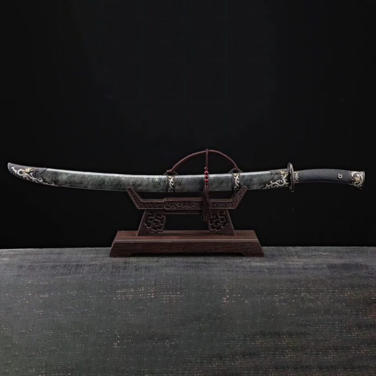 Dragon Dao Hazuya Polish Folded Steel Blade