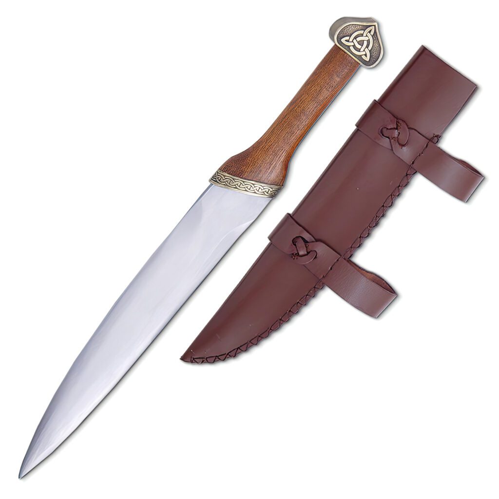 Modern and Traditional Daggers from Reputable Brands