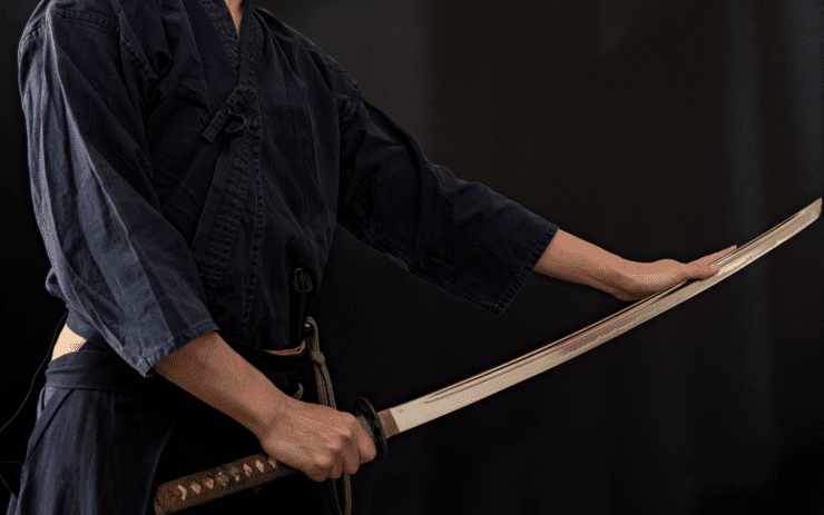 How to Choose The Katana Length for Your Height (5 Methods)