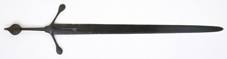 The Origins and Historical Significance of the Highland Claymore