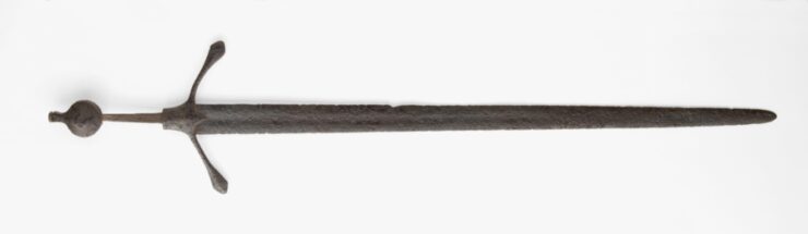 The Origins and Historical Significance of the Highland Claymore