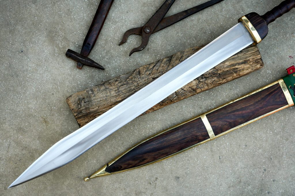Mainz Gladius Sword with Dark Wood Hilt and Round Pommel